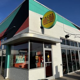 REV MEX - Updated December 2025 - 590 Photos & 471 Reviews - 916 NW 6th ...