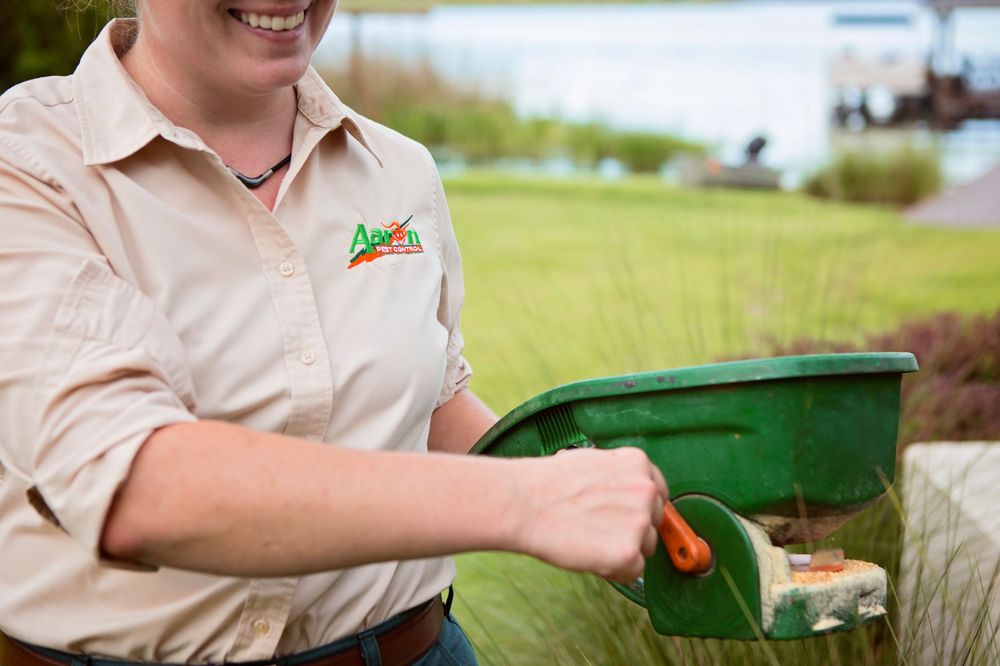 AARON PEST CONTROL - Updated April 2024 - 46 Photos - 3200 N Woodland ...