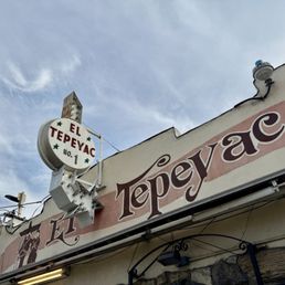 EL TEPEYAC CAFE - Updated July 2025 - 2616 Photos & 2799 Reviews - 812 ...