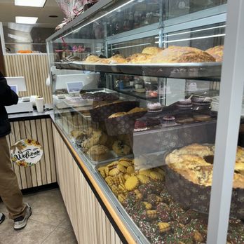 JULIUS BAKERY - Updated September 2025 - 12 Photos & 15 Reviews - 713 ...