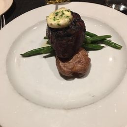 800 MAPLE - Updated July 2024 - 208 Photos & 201 Reviews - 800 Maple Rd ...