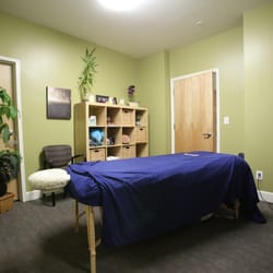 BAYSIDE CHIROPRACTIC - 21 Photos & 66 Reviews - Chiropractors - 1200 ...