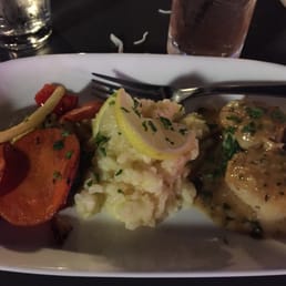 FUZIO UNIVERSAL BISTRO - Updated July 2025 - 403 Photos & 462 Reviews ...