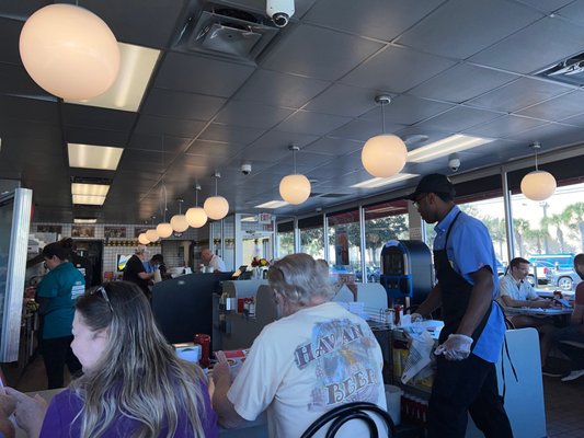 WAFFLE HOUSE - Updated January 2026 - 73 Photos & 65 Reviews - 334 ...