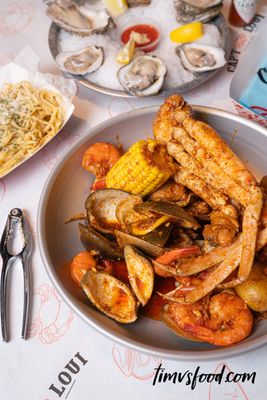 CAPT LOUI - Updated December 2025 - 140 Photos & 98 Reviews - 4070 ...