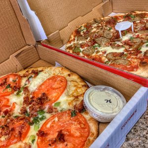 GEORGE’S PIZZA HOUSE - 73 Photos & 43 Reviews - Pizza - 2027 Park St ...