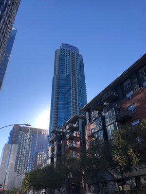 THE AUSTONIAN - Updated November 2024 - 21 Photos - 200 Congress Ave ...