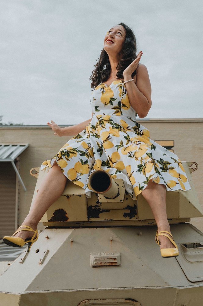 KELLER WILLIAMS SMART 1 REALTY-MICHELLE SCHAAL - Updated December 2024 - 20 Photos - 407 1st St ...