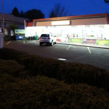 SUNNY’S MINI MART - Updated June 2025 - 6204 SE Division St, Portland ...