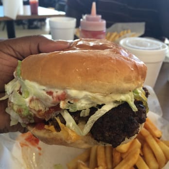 VICKI’S LUNCH VAN - Updated July 2025 - 80 Photos & 89 Reviews - 106 ...