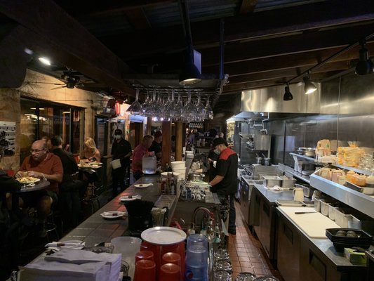 SHANGHAI REDS BAR & GRILL - Updated April 2024 - 833 Photos & 922 ...