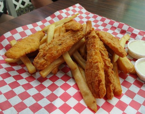 FORT SPOKANE STORE & RESTAURANT - 13 Photos - Outdoor Gear - 45371 St ...