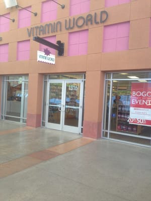 VITAMIN WORLD - Updated January 2026 - 875 S Grand Central Pkwy, Las ...