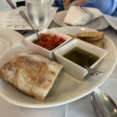 388 ITALIAN - Updated May 2025 - 62 Photos & 77 Reviews - 3360 N ...