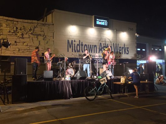 MIDTOWN AUTOWERKS - Updated January 2026 - 22 Photos & 31 Reviews - 795 ...