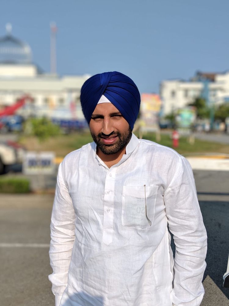 THE TURBAN GUY - Updated December 2025 - 10 Photos - 10916 130A Street ...