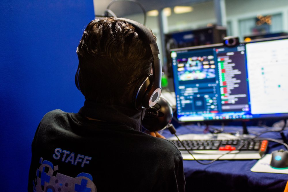 GAMEQ LOUNGE - Updated October 2025 - 564 Main Street Stroudsburg ...