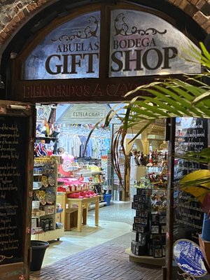 ABUELA’S BODEGA GIFT SHOP - Updated October 2025 - 21 Photos - 410 Wall ...