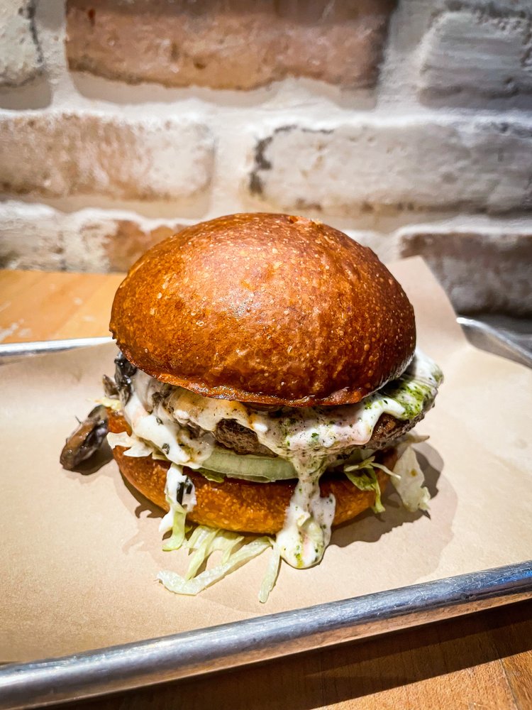 HOPDODDY BURGER BAR - Updated March 2025 - 447 Photos & 667 Reviews ...