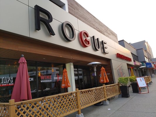 ROGUE KITCHEN & WETBAR - Updated August 2025 - 200 Photos & 162 Reviews ...