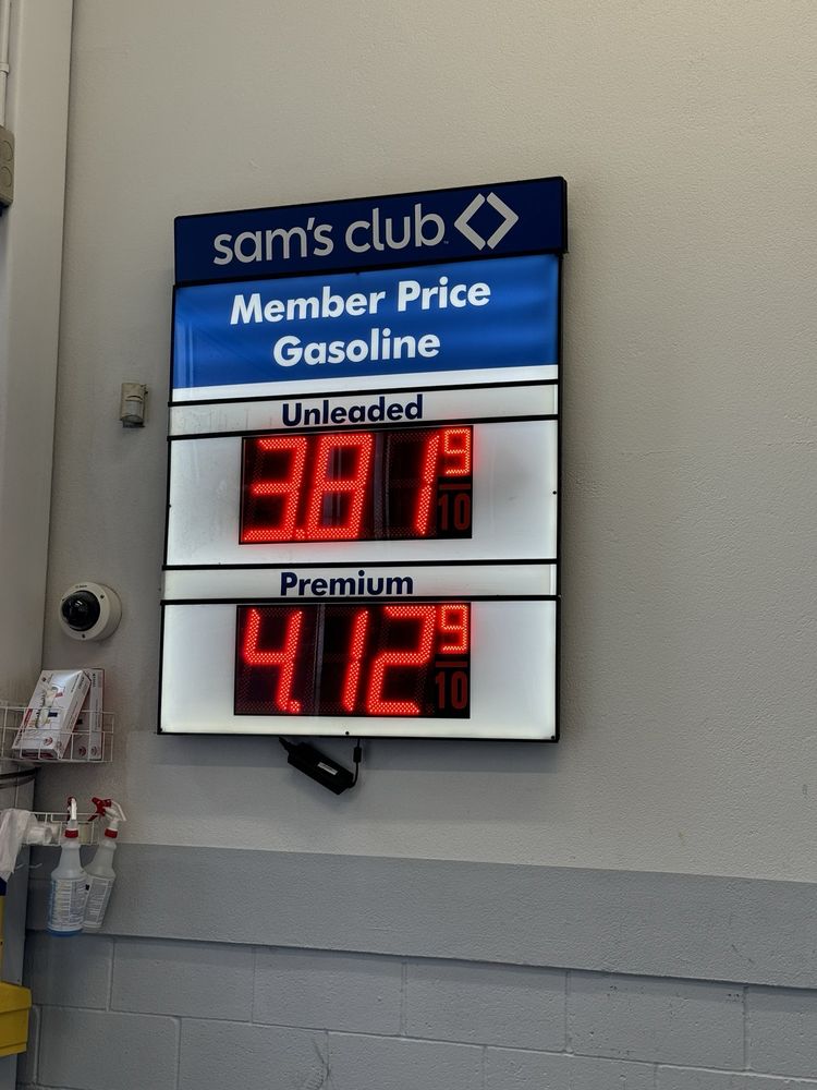 SAM’S CLUB FUEL CENTER - Updated October 2025 - 32 Photos - 1055 ...