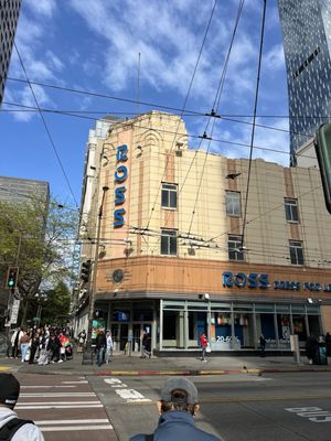 ROSS DRESS FOR LESS - Updated December 2025 - 56 Photos & 113 Reviews ...