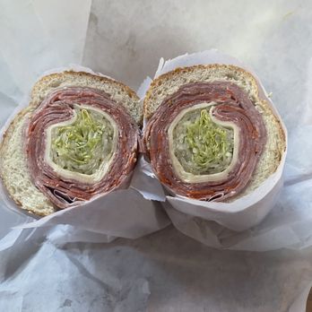 HEFTY LEFTY’S HOAGIES AND GRINDERS - Updated June 2024 - 45 Photos & 33 ...