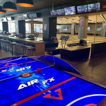 THE CORNER ALLEY - Updated December 2025 - 278 Photos & 374 Reviews ...