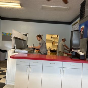 PARADISE DELI - Updated December 2025 - 34 Photos & 23 Reviews - 906 ...