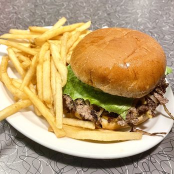 TOWN TOPIC - Updated July 2024 - 375 Photos & 456 Reviews - 2021 ...