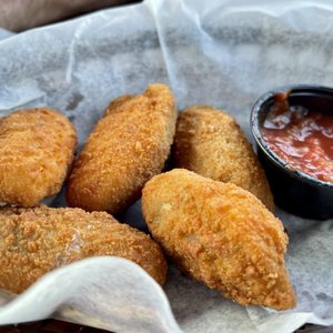 LOOPERS PAR & GRILLE - Updated June 2025 - 100 Cooper Ln, Palm Coast ...