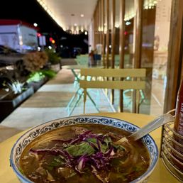 SIP PHO - Updated December 2025 - 832 Photos & 480 Reviews - 512 W 29th ...