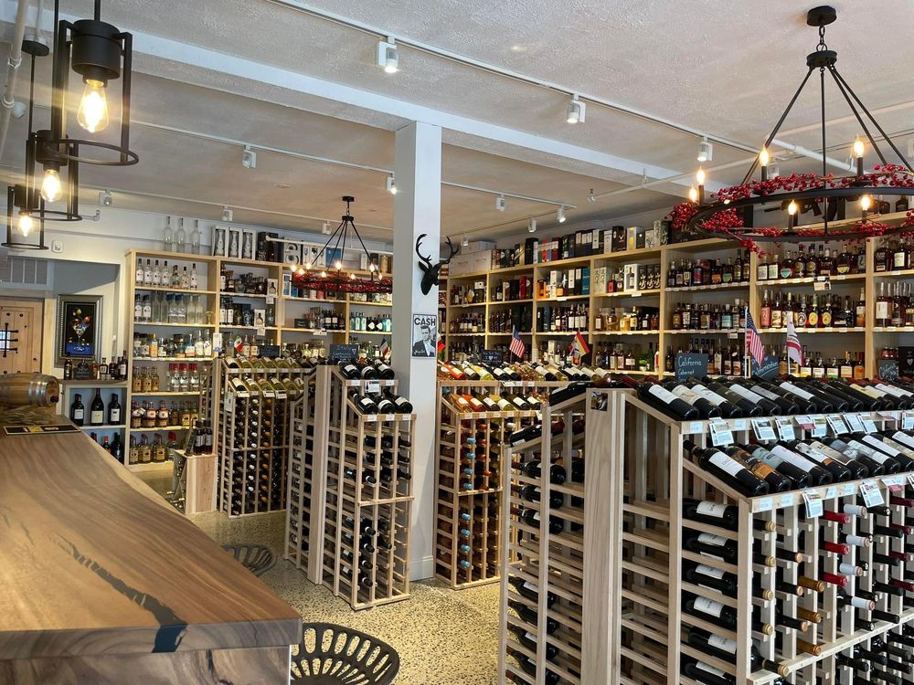 WEST NYACK WINE & WHISKY CELLAR - Updated August 2025 - 10 Photos - 719 ...