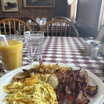 RONNEBURG RESTAURANT - Updated January 2026 - 241 Photos & 184 Reviews ...