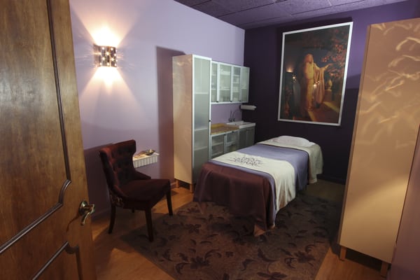 SKIN APEEL DAY SPA - Updated December 2025 - 151 Photos & 144 Reviews ...