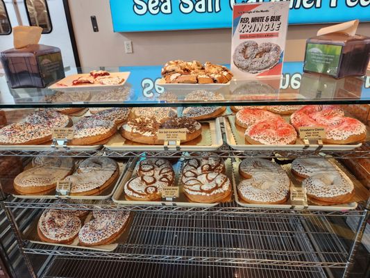 UNCLE MIKE’S BAKE SHOPPE - Updated November 2025 - 75 Photos & 77 ...