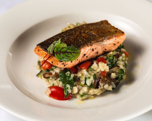 THE WISHING WELL - Updated December 2025 - 140 Photos & 164 Reviews ...