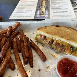 MASH LAB BREWING & KITCHEN - 124 Photos & 69 Reviews - American ...