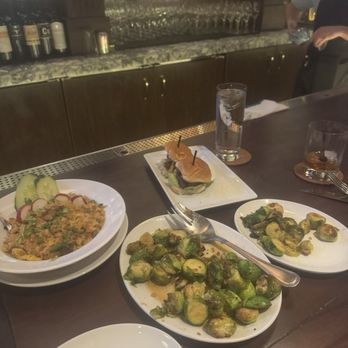 801 LOCAL - Updated October 2025 - 243 Photos & 121 Reviews - 2021 ...