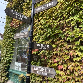 PIG HILL INN - Updated January 2026 - 124 Photos & 70 Reviews - 73 Main ...