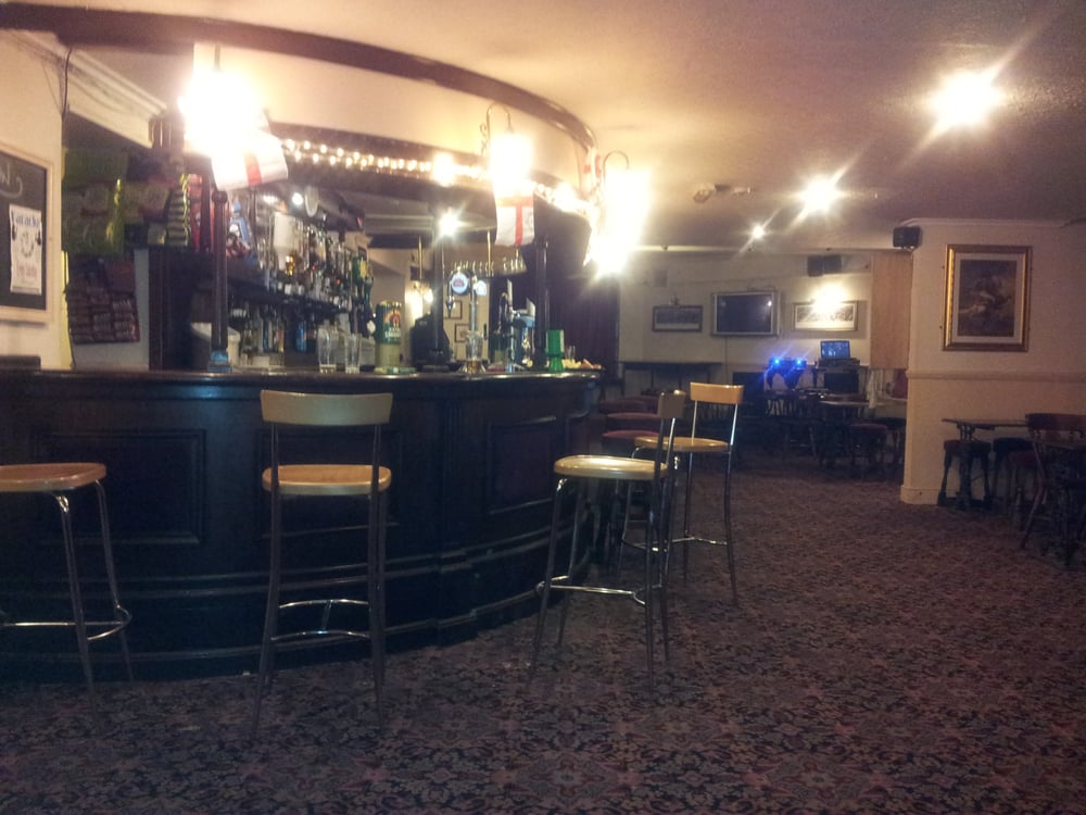 LORD RAGLAN - 199 Shernhall Street, London, United Kingdom - Pubs ...