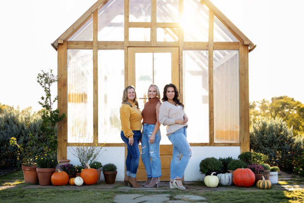 GOTTAGETTATAN SPRAY TAN STUDIO - Updated June 2025 - 2000 E Renfro St ...