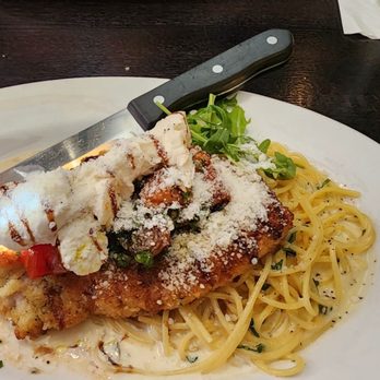 VAI’S ITALIAN INSPIRED- KITCHEN + BAR - Updated May 2024 - 655 Photos ...