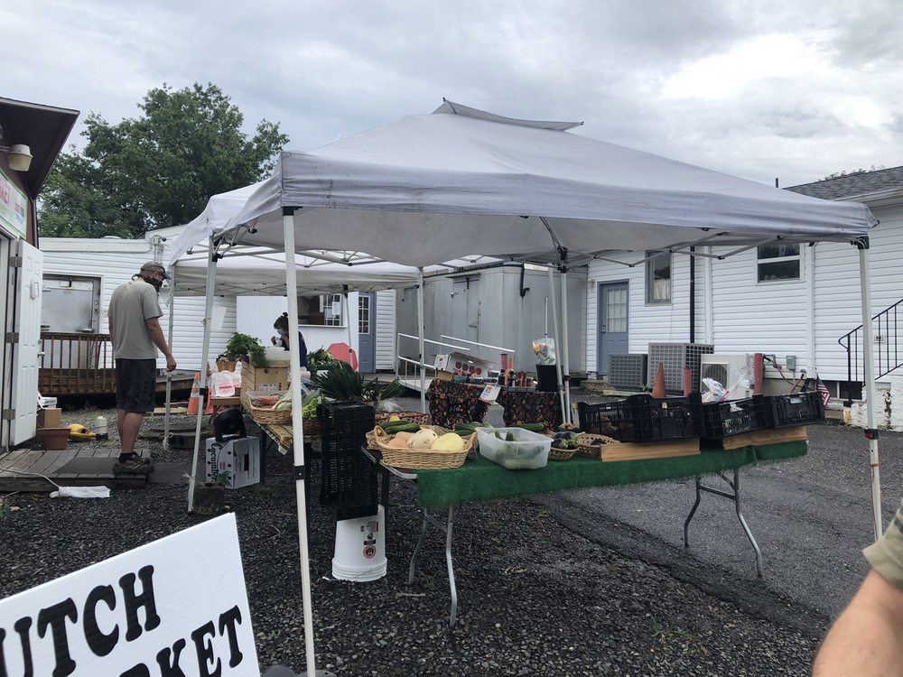 DUTCH WAGON AMISH MARKET - Updated July 2024 - 71 Photos & 21 Reviews ...