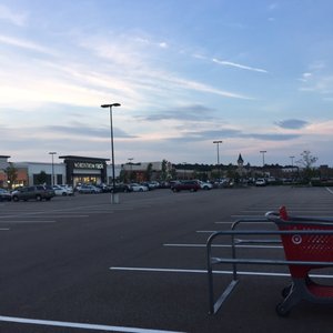 THE WALPOLE MALL - 20 Photos & 14 Reviews - 90 Providence Hwy, East ...