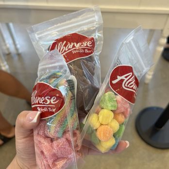 ALBANESE CONFECTIONERY - Updated August 2024 - 652 Photos & 367 Reviews ...