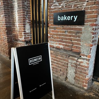 REUNION BREAD - Updated June 2024 - 236 Photos & 179 Reviews - 3350 ...