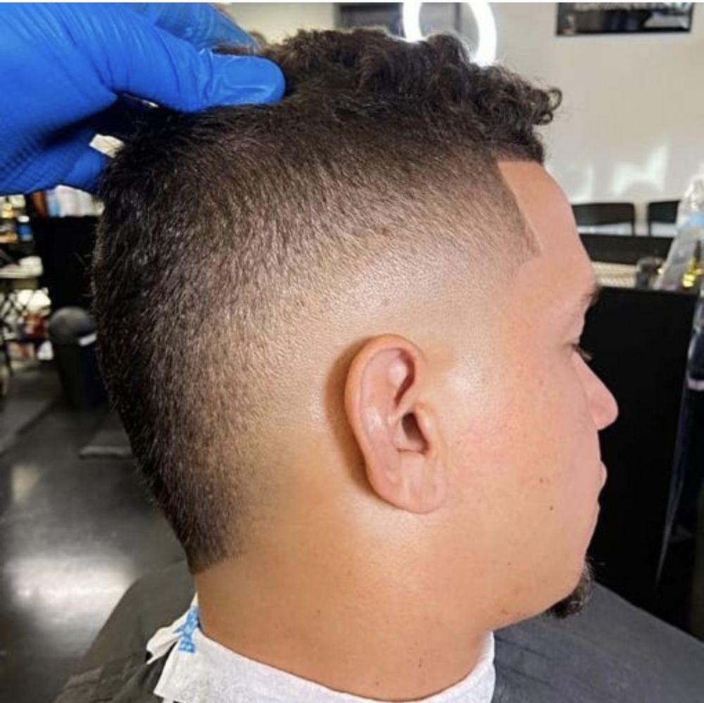 RENZO THE BARBER - Updated December 2024 - Request an Appointment ...