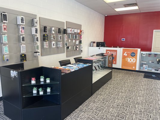 CANTON PHONE REPAIR - Updated September 2025 - 13 Photos - 8555 North ...