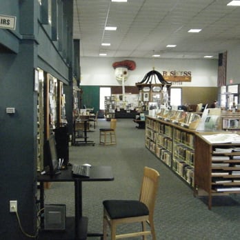SOUTHINGTON LIBRARY - Updated October 2025 - 34 Photos - 255 Main St ...